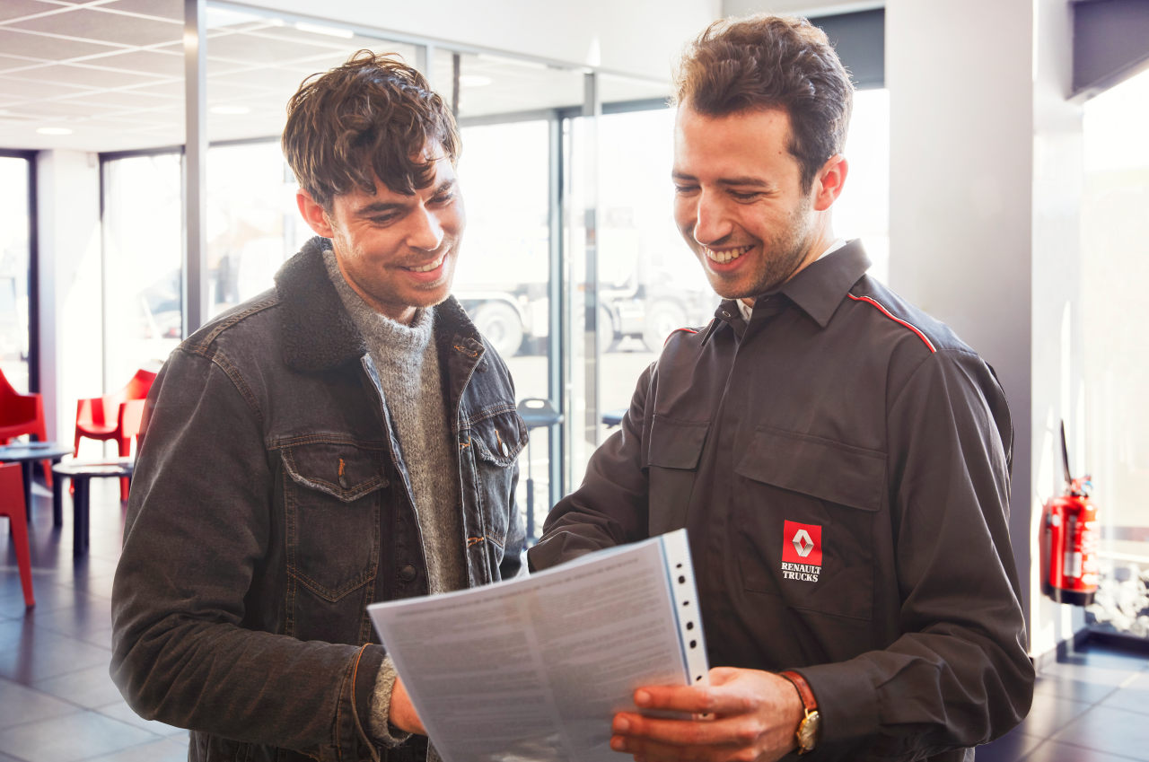 CAMIOANE RULATE DE LA RENAULT TRUCKS | Used Trucks Range | Renault ...